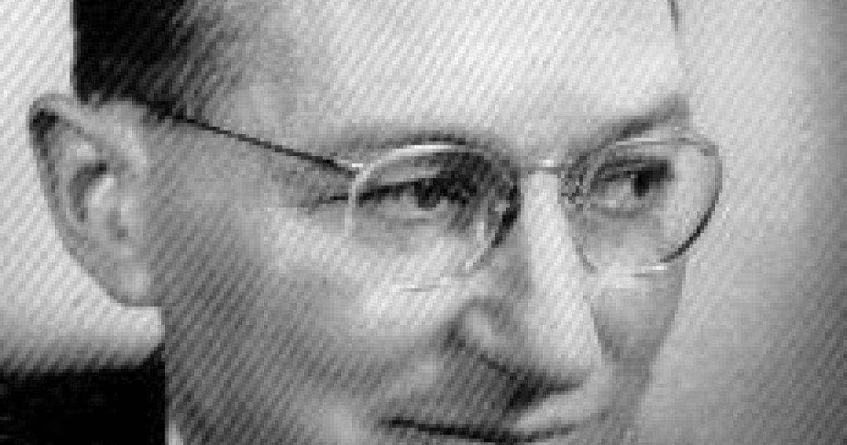 Kurt Lewin Lewin 3 Step Change Model: A Simple Yet Effective Framework